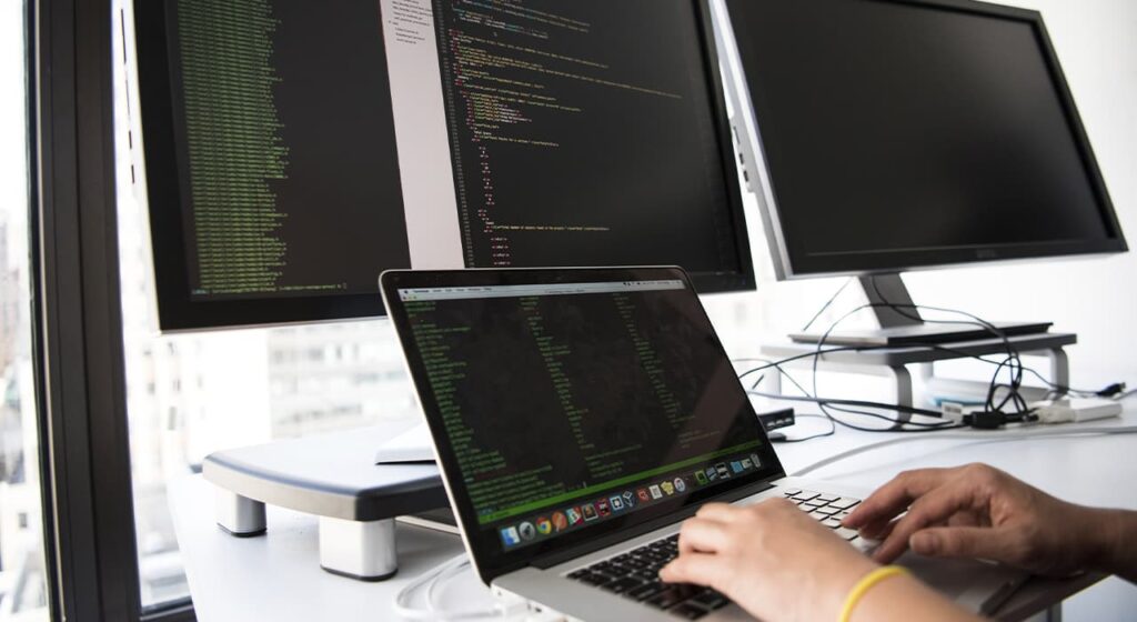 Network engineer based on Cisco Systems solutions - SFirst-QL